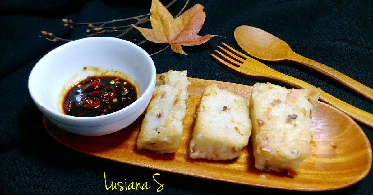 Resep Kue Lobak (蘿蔔糕= Lobo Gao) oleh Lusiana S. Musa - Cookpad