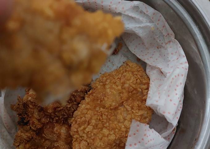 Easy and quick homemade kfc 🔥 Recipe by Debs camilla - Cookpad