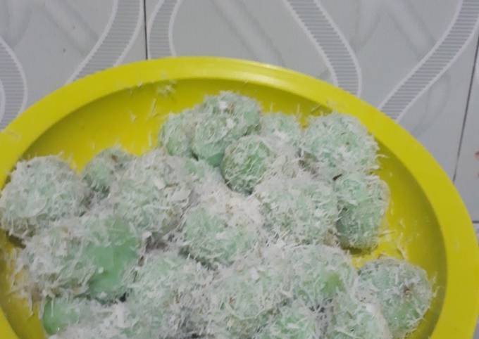 Resep Klepon Gula Merah Lumer oleh Endah Rismawati - Cookpad