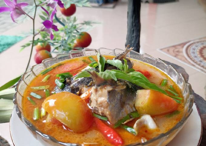 Resep Asem Asem Ikan Manyung oleh Iswati Tamseg - Cookpad