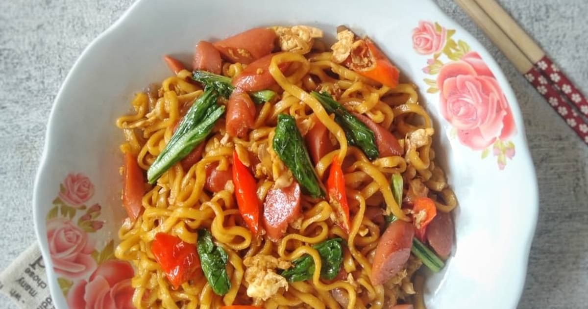 Resep Mie Goreng Sosis oleh Desriayu - Cookpad