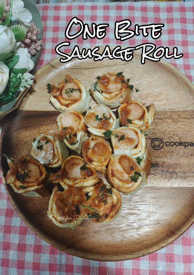 Resipi One Bite Sausage Rolls oleh FZ Adzlin - Cookpad