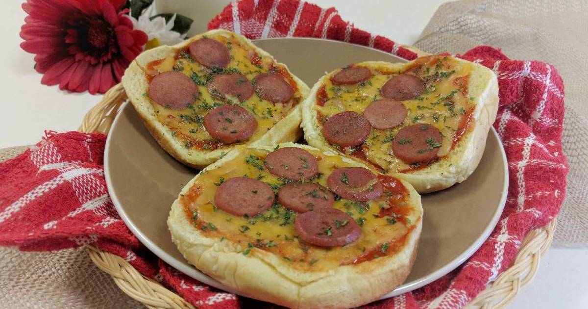 Resep Pizza Mini Roti Tawar oleh Elza Simple Kitchen - Cookpad