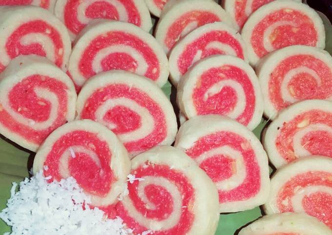 Resep Gethuk Singkong Gulung oleh Yuli Karlinda - Cookpad