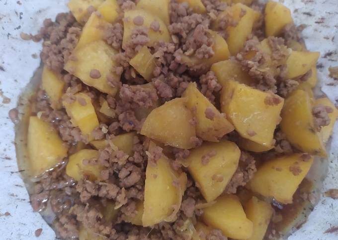 Resep Semur Daging Giling Kentang oleh Alin - Cookpad