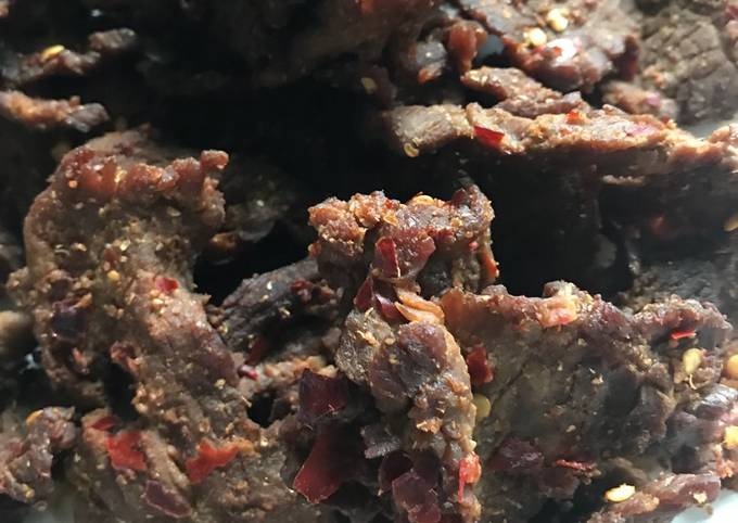 Resep Dendeng Pedas Manis (Keto) oleh Ninis Wiliyanti - Cookpad