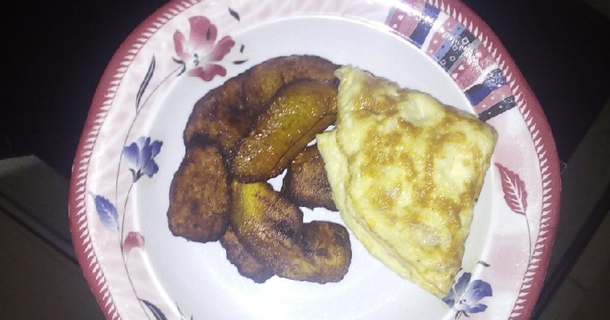 Fried Egg N Plantain Recipe by Afreeda's_Bakery - Cookpad