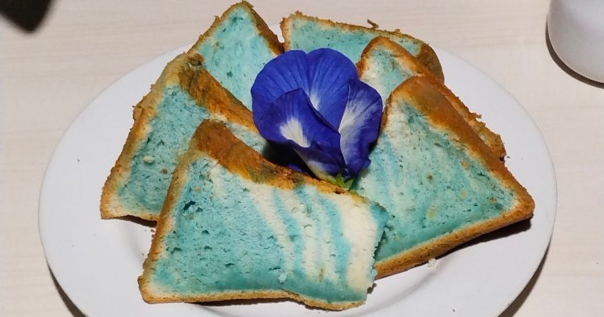 Resep 616. Chiffon Cake Bunga Telang (Putih Telur) oleh Pawon Winna ...