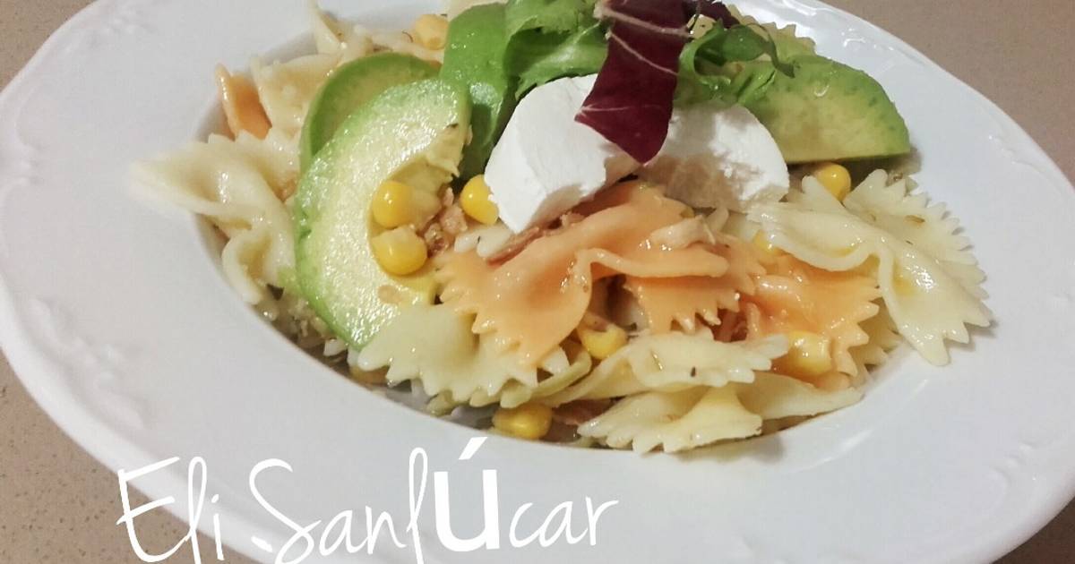 Pasión por el aguacate! en ensalada de pasta con fruta y rulo de cabra ...