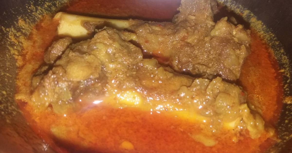 Goat bone curry Recipe by Dhivya Sakthi - Cookpad
