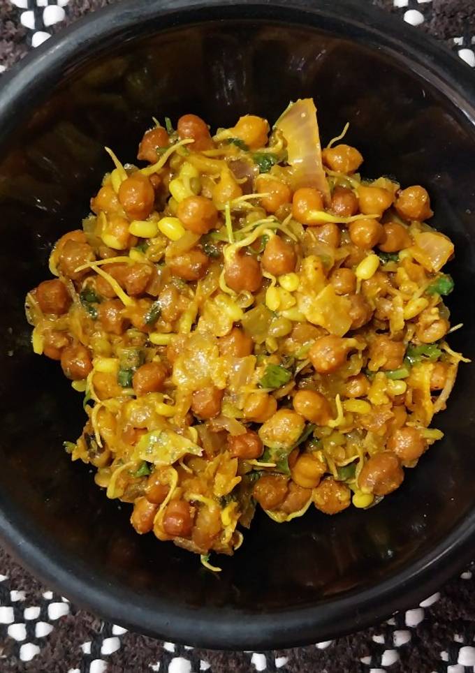 Mix Sprouts Sabji Recipe by Dr Vidyashree - Cookpad