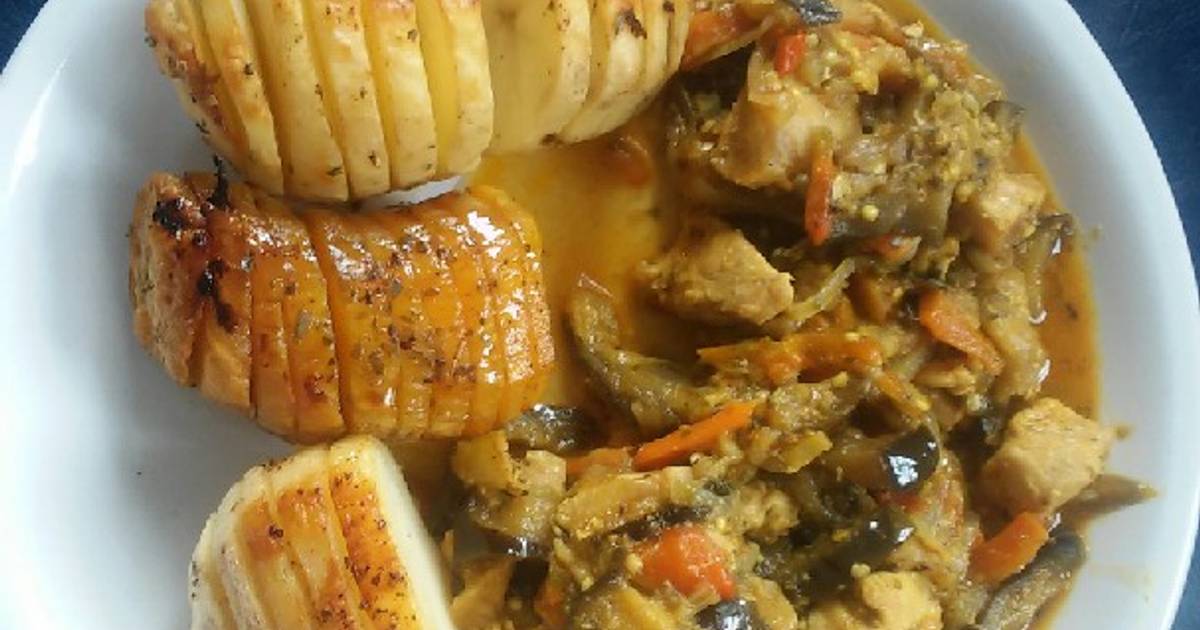 Papas acordeón con pollo y verduras a la cacerola Receta de Pierilu Mar ...