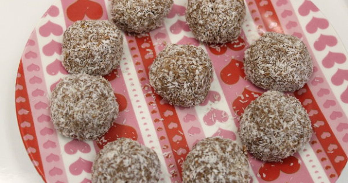 [No Oven Needed] Chocolate Snowballs With Four Ingredients Recipe By 加拿大小廚房