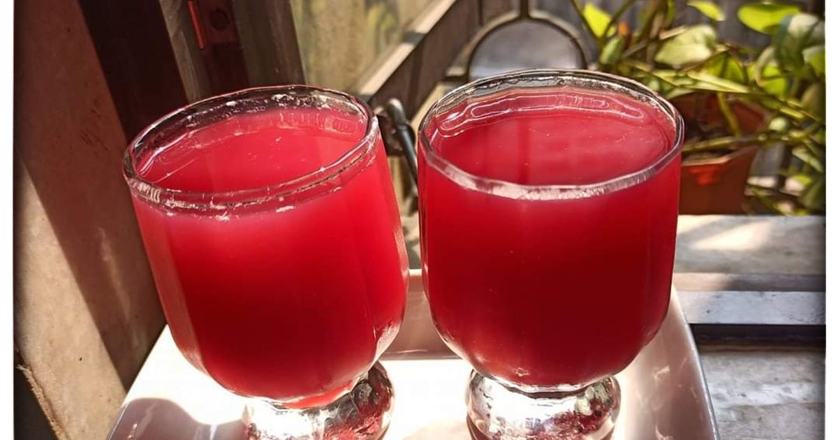 Pomegranate Juice Recipe by Priya Gokani - Cookpad