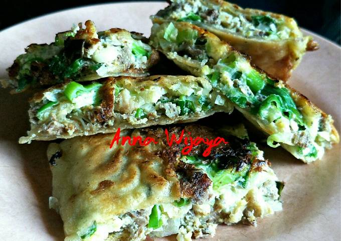 Resep Martabak daging tebal, dengan kulit adonan cair oleh Anna_Wijaya ...