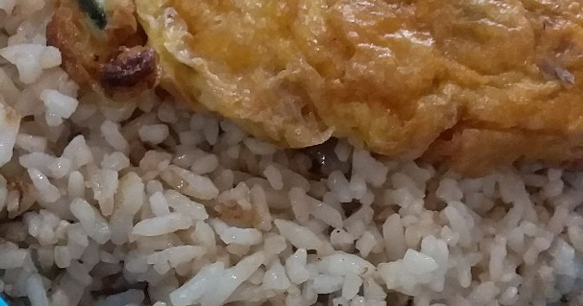 Resep Nasgor Darurat Edisi Tanggal Tua oleh Marissa Deviani - Cookpad