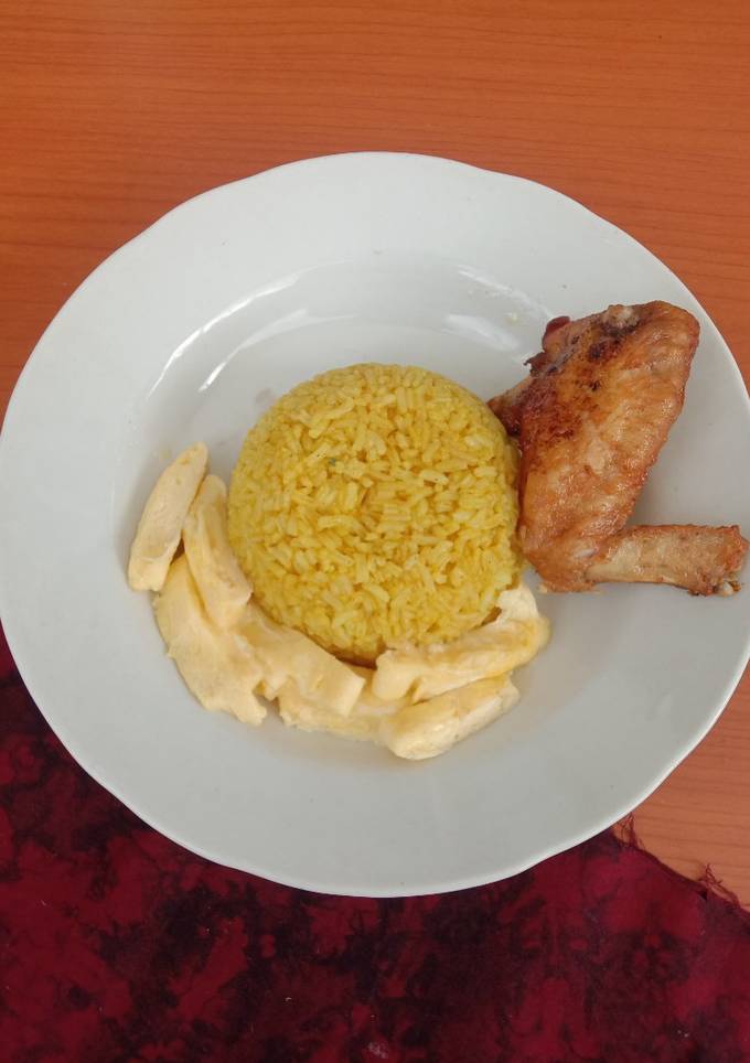 Resep Nasi kuning simple oleh Siti Ramlah - Cookpad