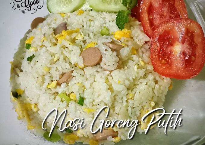 Resep Nasi goreng putih telur sosis 🧡 oleh Endah Mumpuni - Cookpad