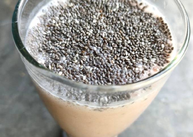 Resep Smoothies strawberry dan pisang 🍌 oleh Echy Mhey - Cookpad