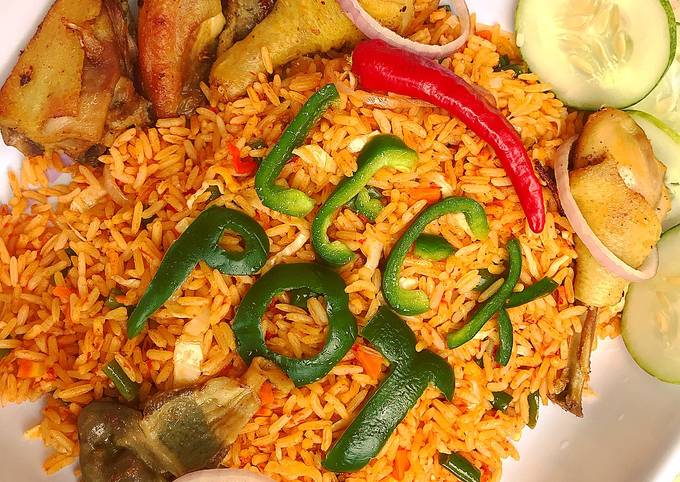 Vegetable Jollof rice and Chicken by Hon Ikeakam Recipe by Udeh Nicky ...