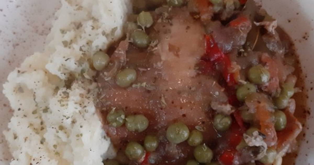 Pollo Arvejado con Puré al Orégano Receta de Christian Latorre- Cookpad