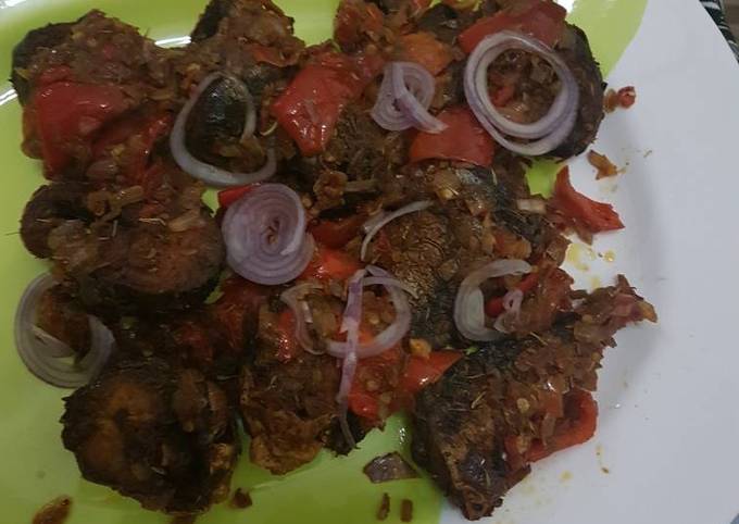Fried peppered titus fish Recipe by LOVETH VIRE - Cookpad