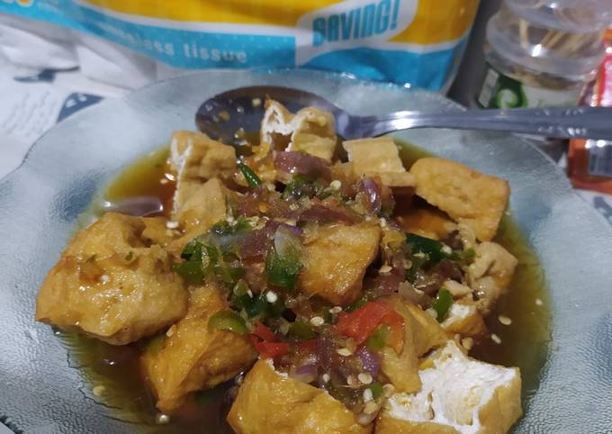Resep Tahu gejrot ala abang abang oleh Nicky Fatmawati - Cookpad