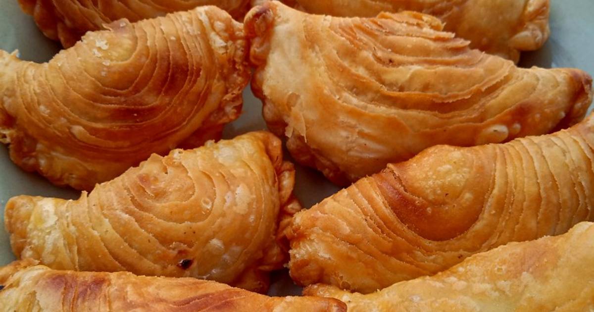 Resep Karipap (Curry Puff) oleh Inda Linggawati - Cookpad