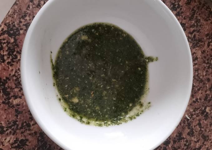 Picada de albahaca, perejil y frutos secos Receta de Quiero Cacahuetes ...