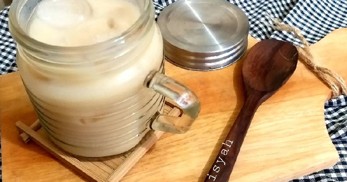 Resep Es Teh Susu Yakult oleh Aisyah Azmi - Cookpad