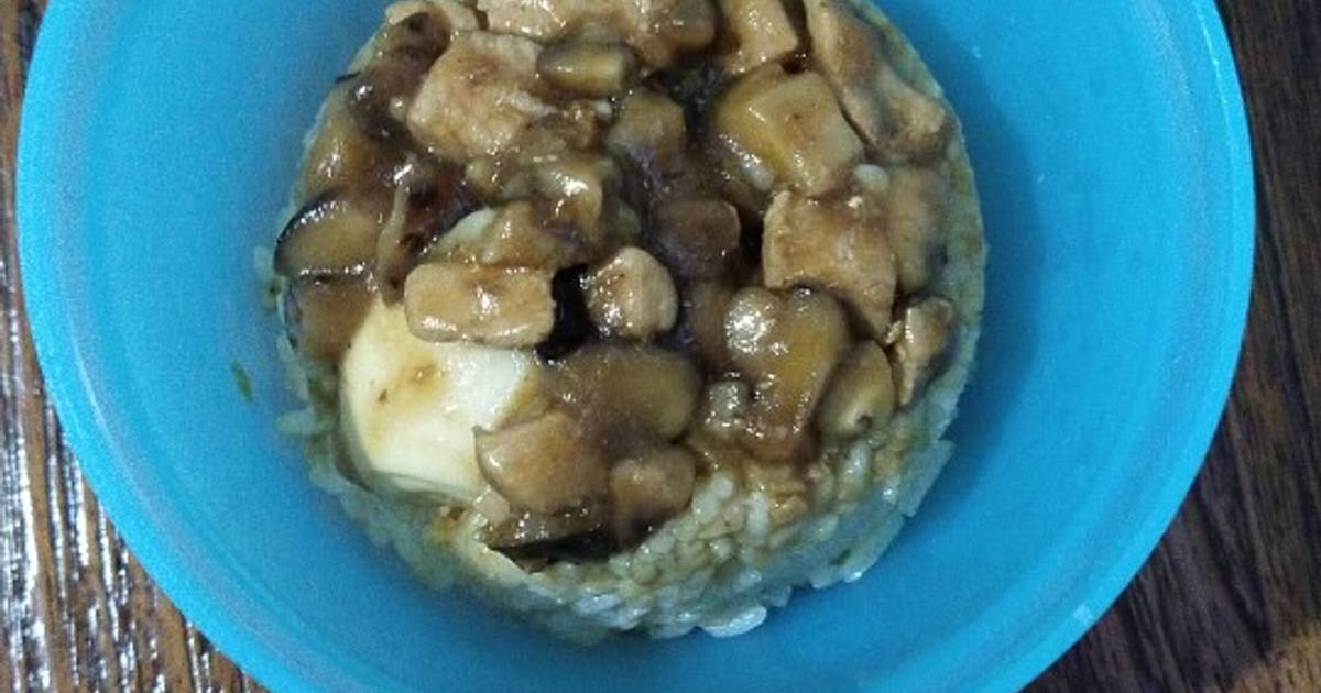 Resep Nasi tim ayam jamur telor oleh casminah - Cookpad