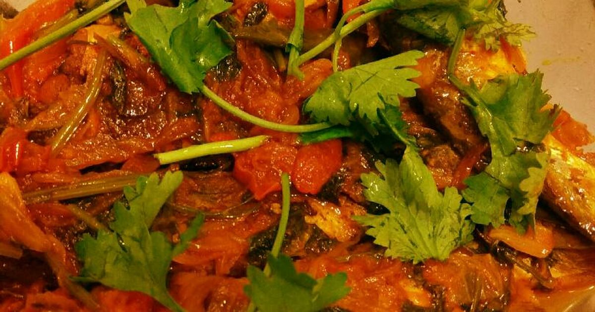 Dhaney Tangra (Tangra Fish Cooked With Coriander Powder) Recipe by ...
