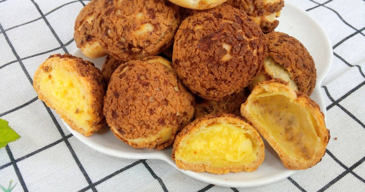 Resep Choux Au Craquelin oleh Baking With 'Otang' - Cookpad