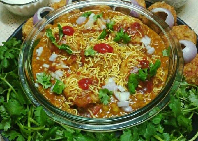 Ragada patties Recipe by Jigisha Jayshree - Cookpad