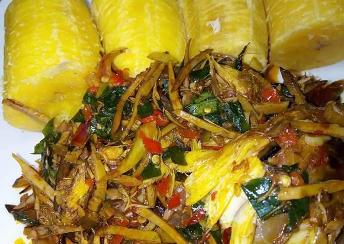 Ripe plantain with ugba sauce Recipe by Lily - Cookpad