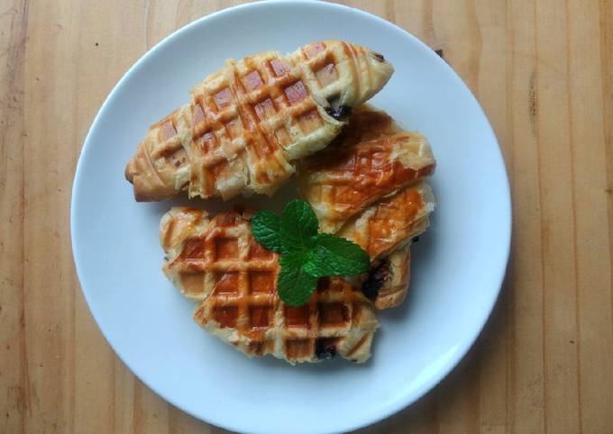 Resep Croffle Coklat homemade oleh Ria Mamanya Tata - Cookpad