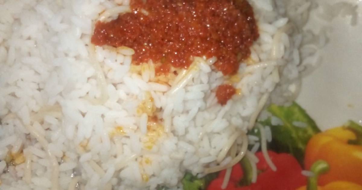 Ofada rice with pasta and palm oil stew Recipe by Chef DOLAX - Cookpad