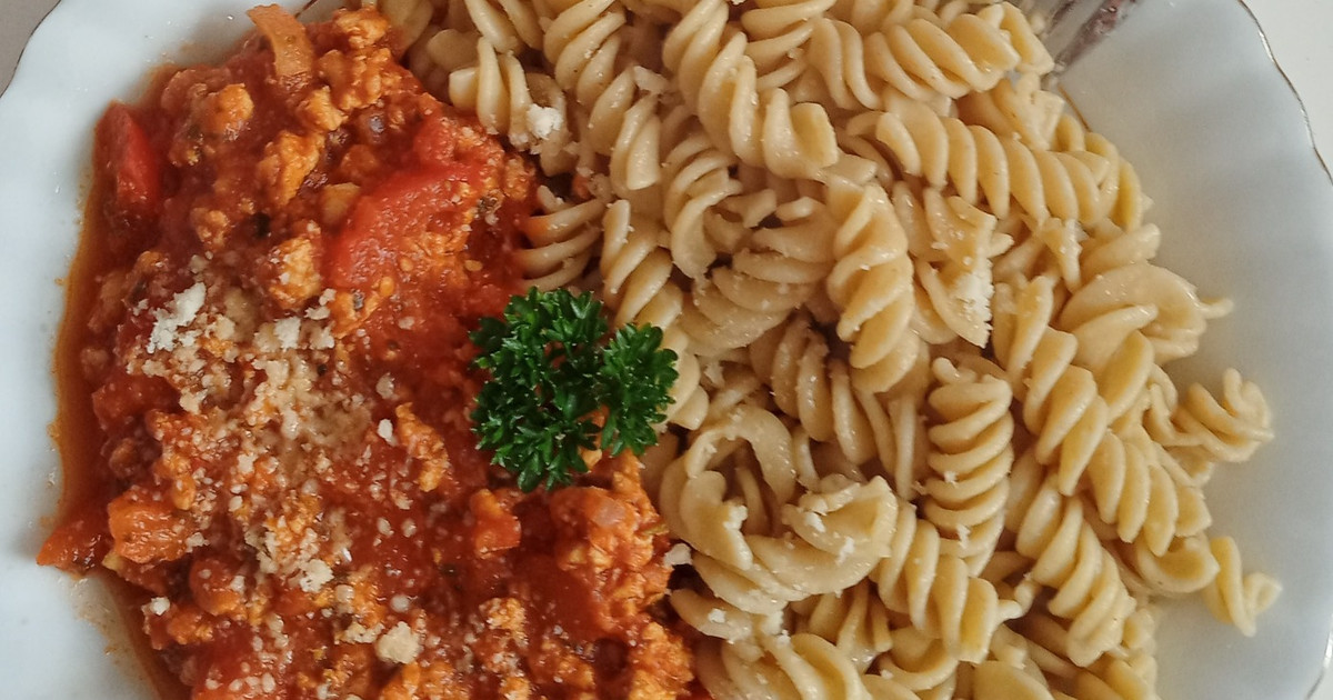 Minced Turkey In Rich Roasted Vegetable Sauce Recipe by Eva Jones - Cookpad