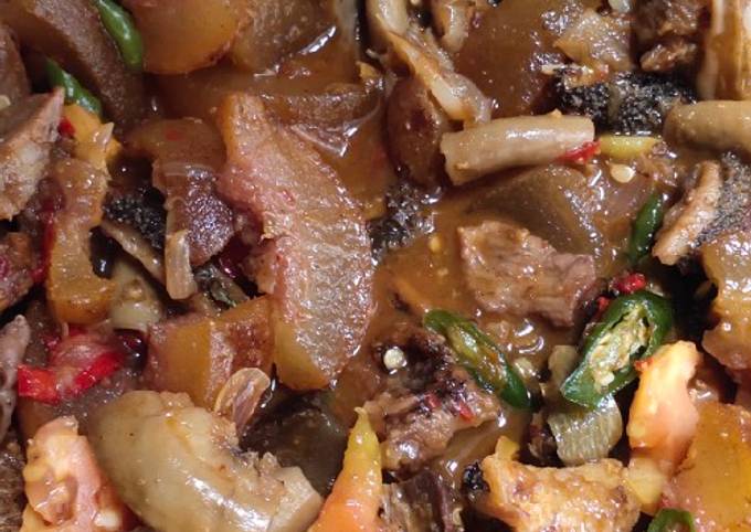 Resep 34. Tumis kikil sapi kecap cabe ijo oleh Icka Priantina - Cookpad