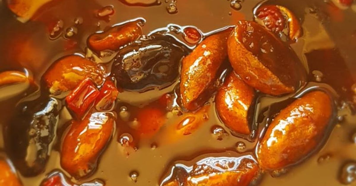 Khatta Mitha Nimbo Aachar Recipe by Foodie Murtuz