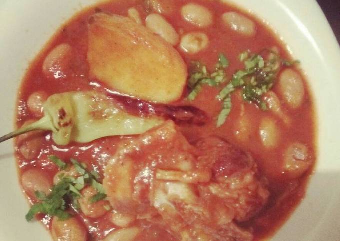 طريقة عمل مرقة لوبيا (فاصوليا) حمراء على اصولها بطريقة سهلة وسريعة من ...