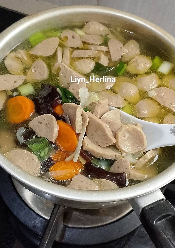 Resep Sup kimlo / sayur sop baso oleh Liyn_Herlina - Cookpad