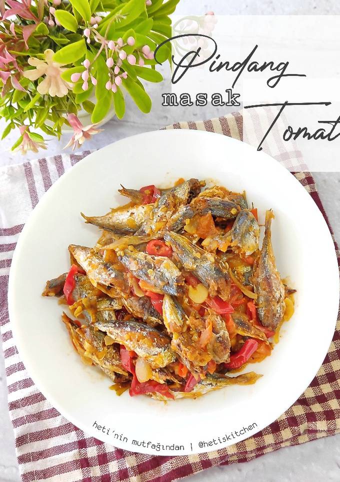 Resep Ikan Pindang Masak Tomat oleh Heti - Cookpad