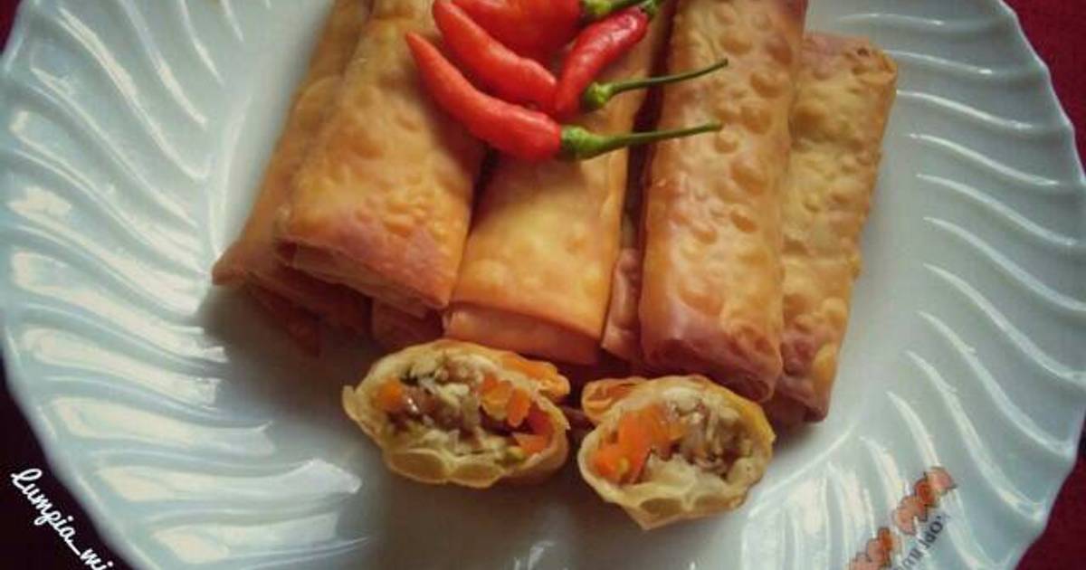 Resep Lumpia isi sayur dan daging ayam oleh Winda Kamil - Cookpad