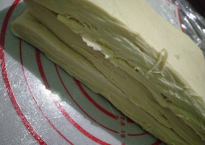 Resep Kulit Puff Pastry oleh Riris Hadi - Cookpad