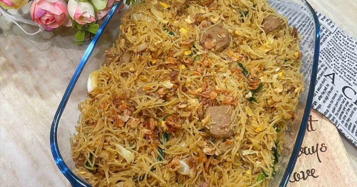 Resep Bihun Goreng Bakso Sayuran, Wangi dengan Kecap Inggris oleh Kiki Fhatria - Cookpad