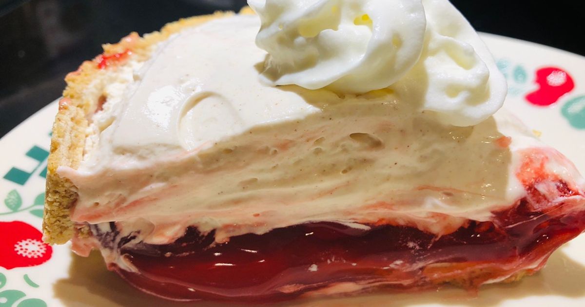 Inverted Holiday Cream Cheese Cherry Pie 🥧 Recipe by Crock Pot Girl 🤡