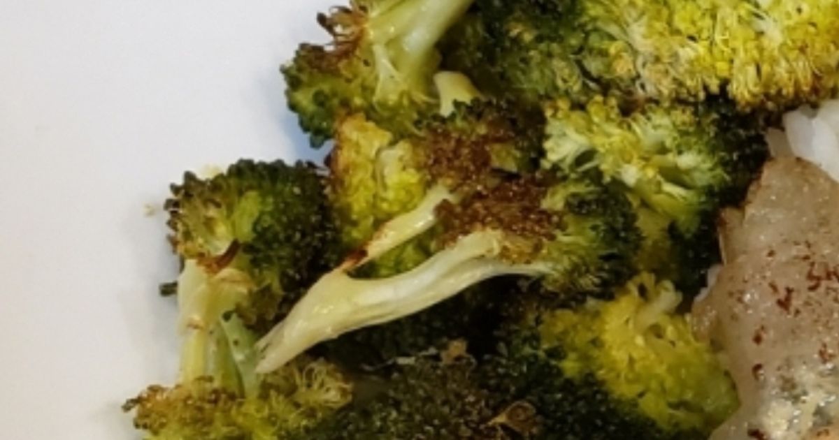 Garlic & Lemon Roasted Broccoli Recipe By Elyse Rose