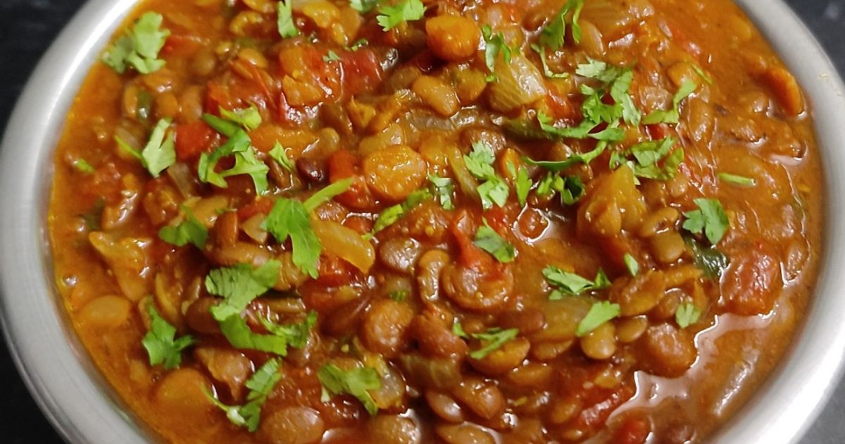 Bengal Gram & Horse Gram Dal Recipe by Foram C. Virani - Cookpad