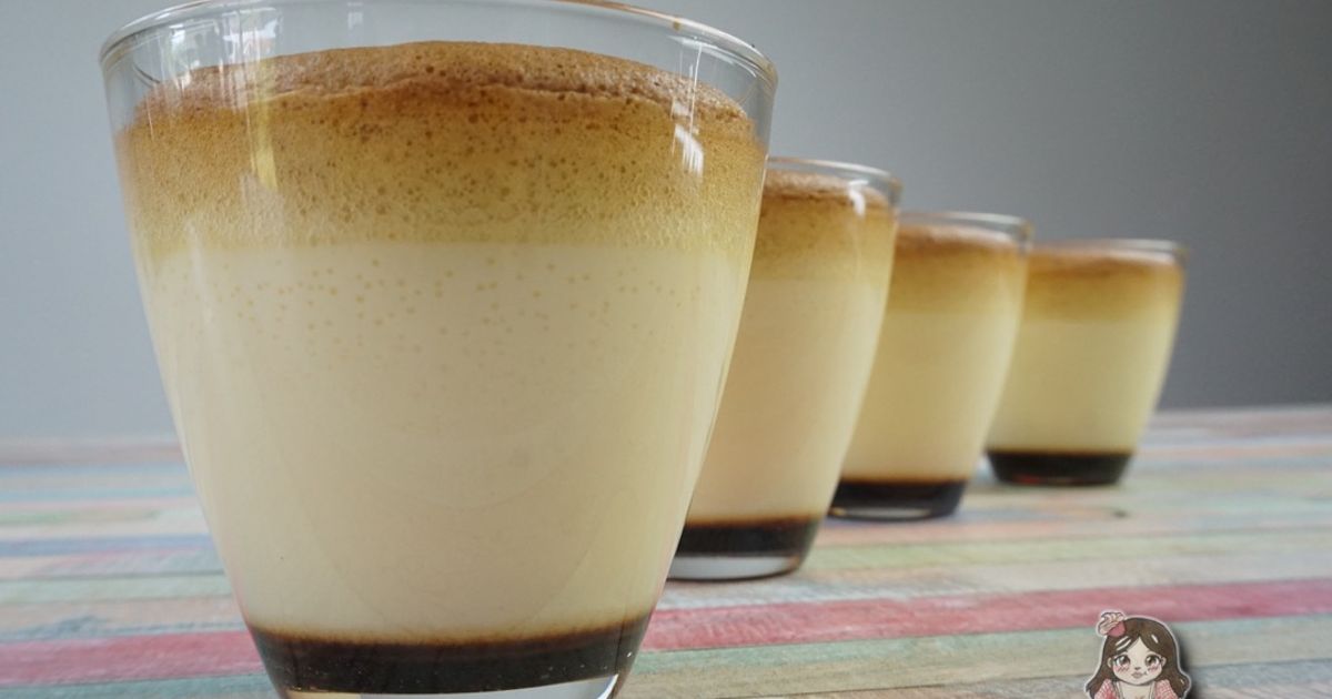 Flan De Miel Con Bizcocho En Vasitos Receta de El Rincón de Belén